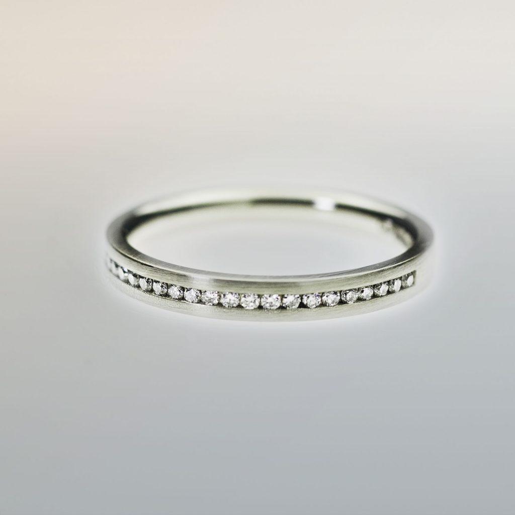 Circle of Love Ring - Cox & Power Jewellers