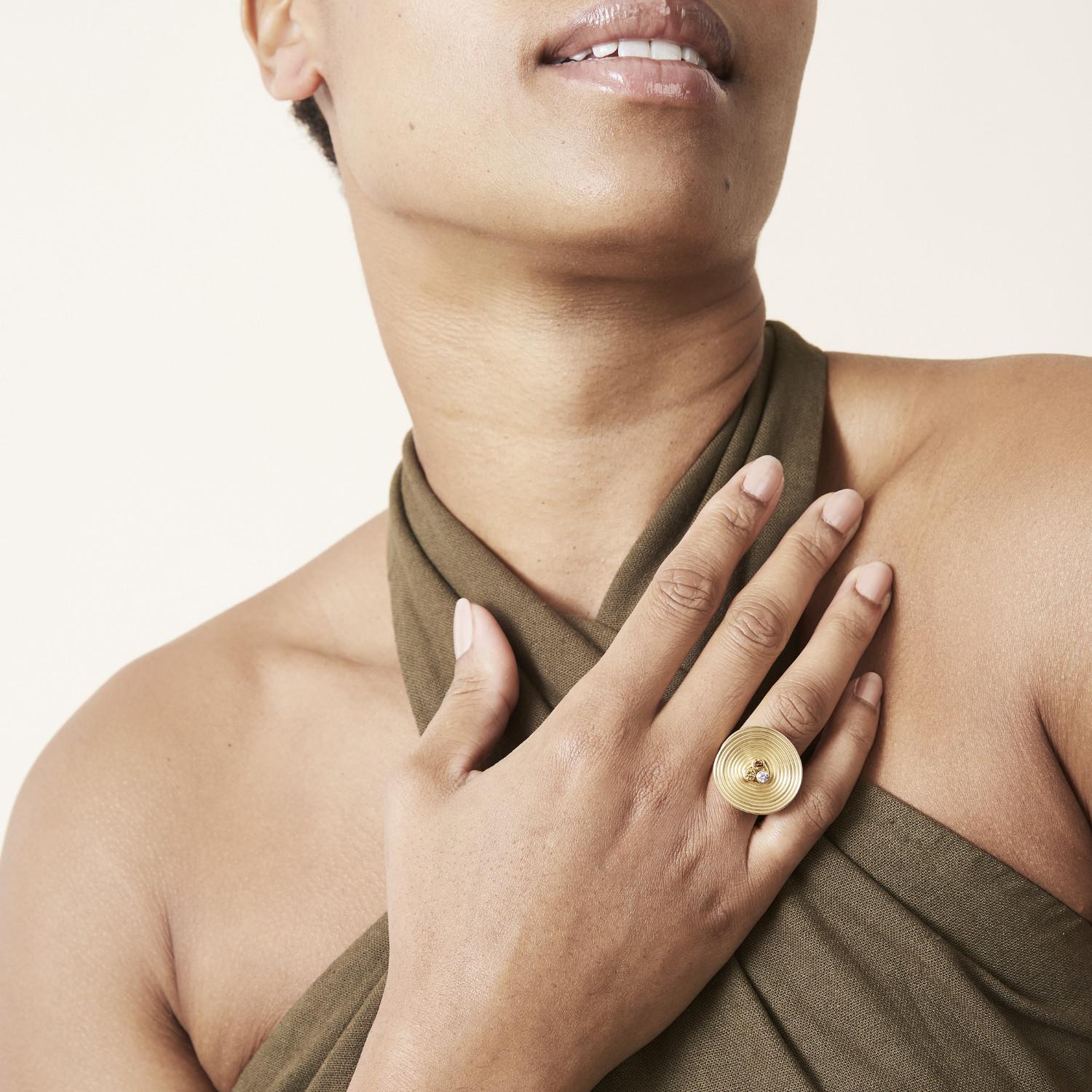 Arena Trefoil Ring with Pink, Yellow and Cognac Diamonds in 18ct Yellow ...